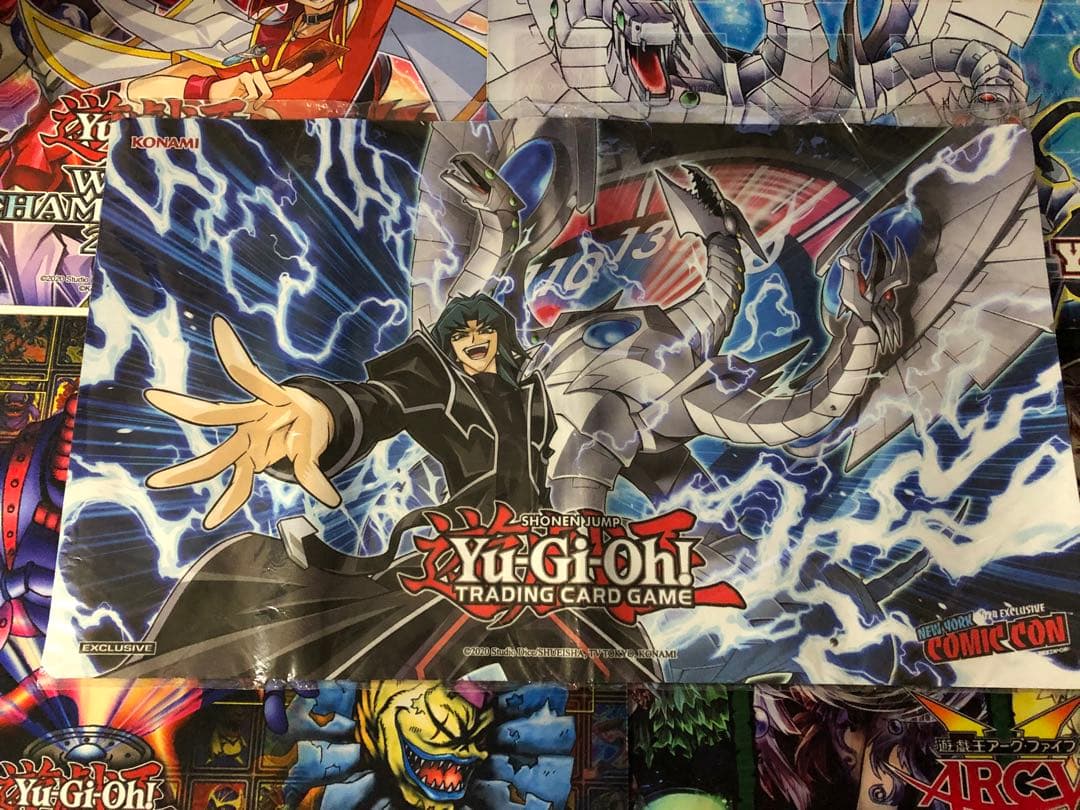 遊戯王 新品未開封品 ヘルカイザー亮&リミッター解除 プレイマット
