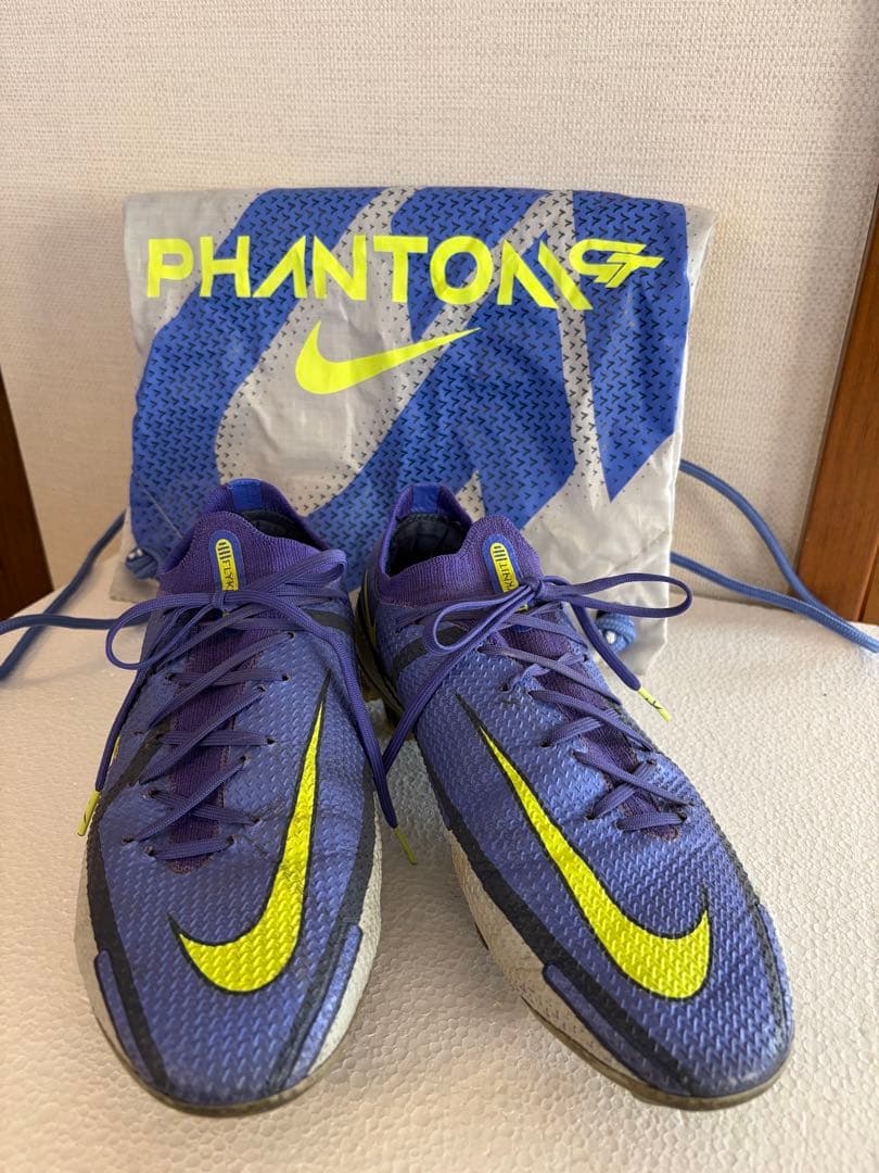Nike Phantom GT サッカーシューズ
