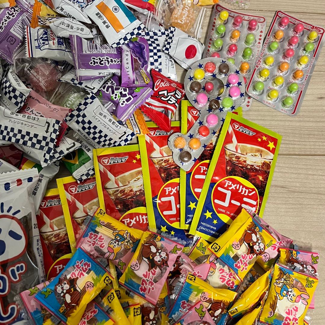 ❤️駄菓子お菓子 詰め合わせ 900個以上！！❤️大量❤️激安❤️1個あたり12円以下！