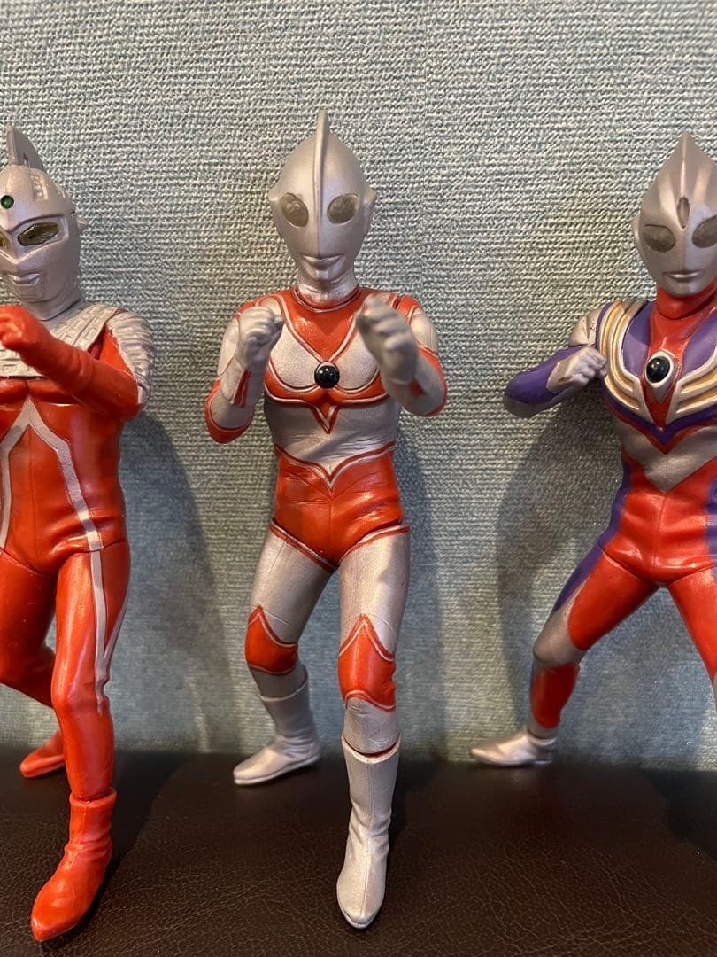 【発光ギミック付】ウルトラヒーロー ソフビフィギュア 6体セット（昔のガチャ品）