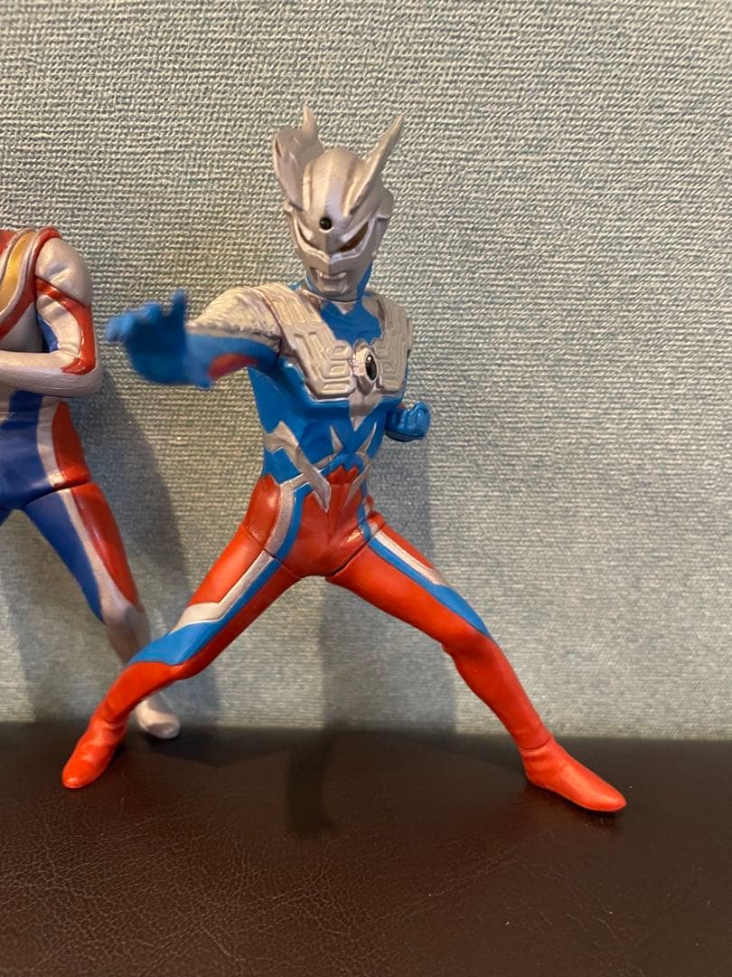 【発光ギミック付】ウルトラヒーロー ソフビフィギュア 6体セット（昔のガチャ品）