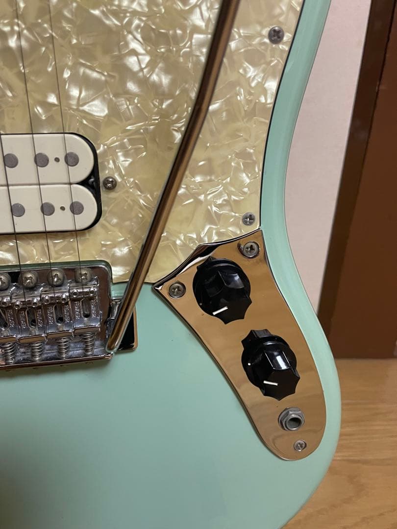 Squier Cyclone フェンダー スクワイヤー サイクロン