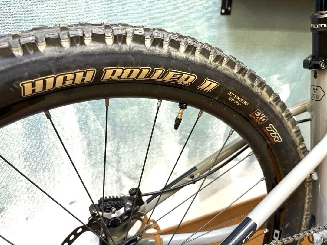 Nukeproof Scout 275年式不明 XTコンポ レンサルカーボン