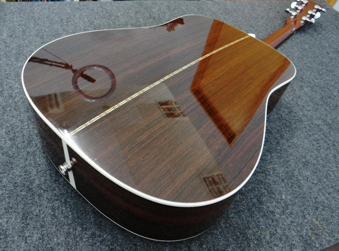 Martin Guitar D-28 2011 美品