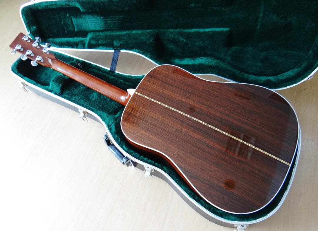Martin Guitar D-28 2011 美品
