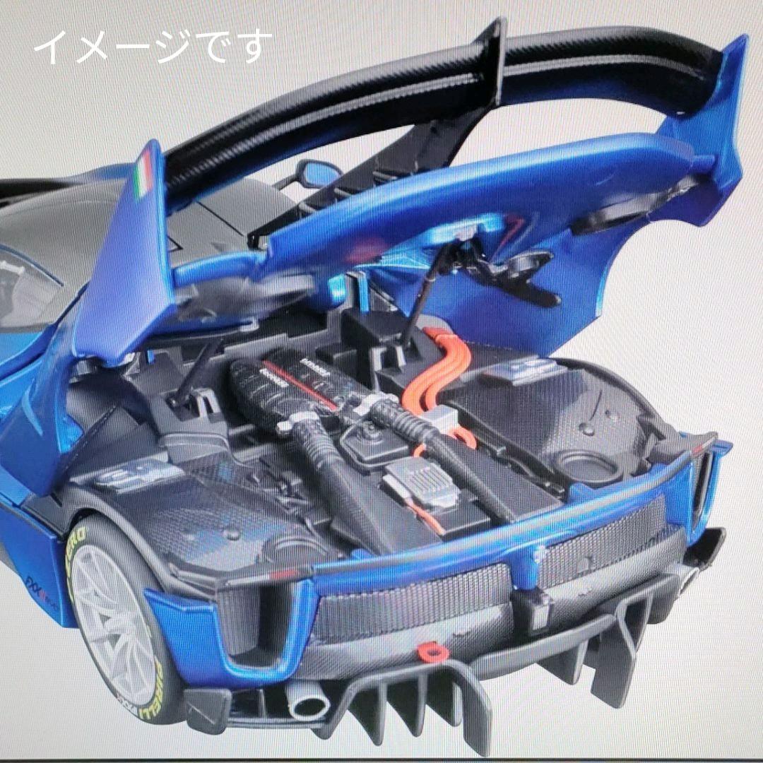 《ミニカー》★トミカ『ブラーゴ シグネチャーシリーズ』1:18