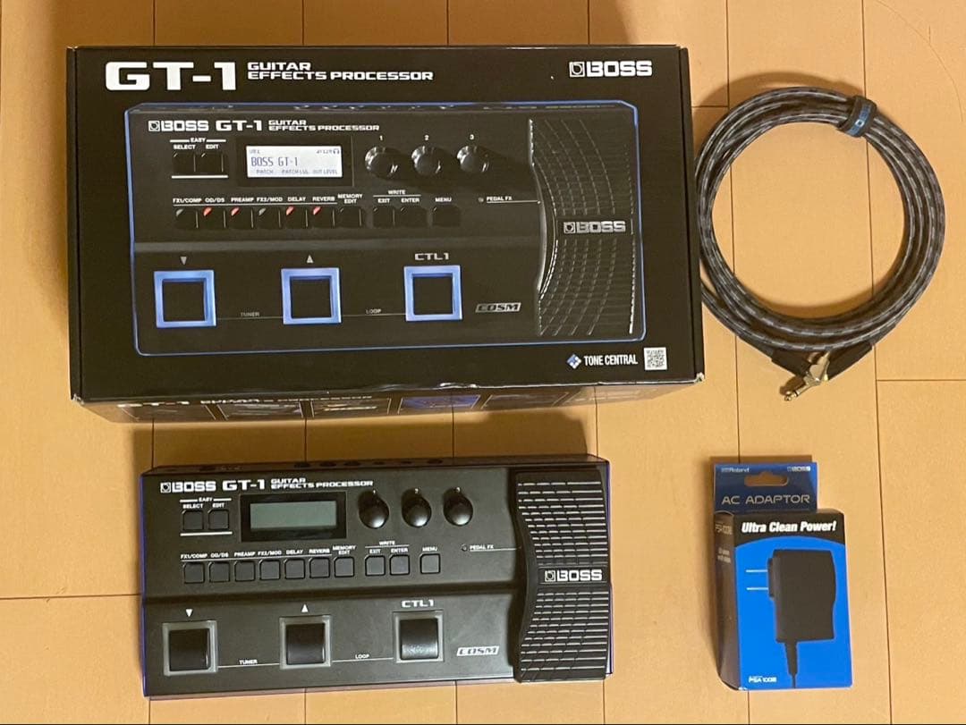 BOSS GT-1(箱、説明書、シールド、純正アダプター付き)