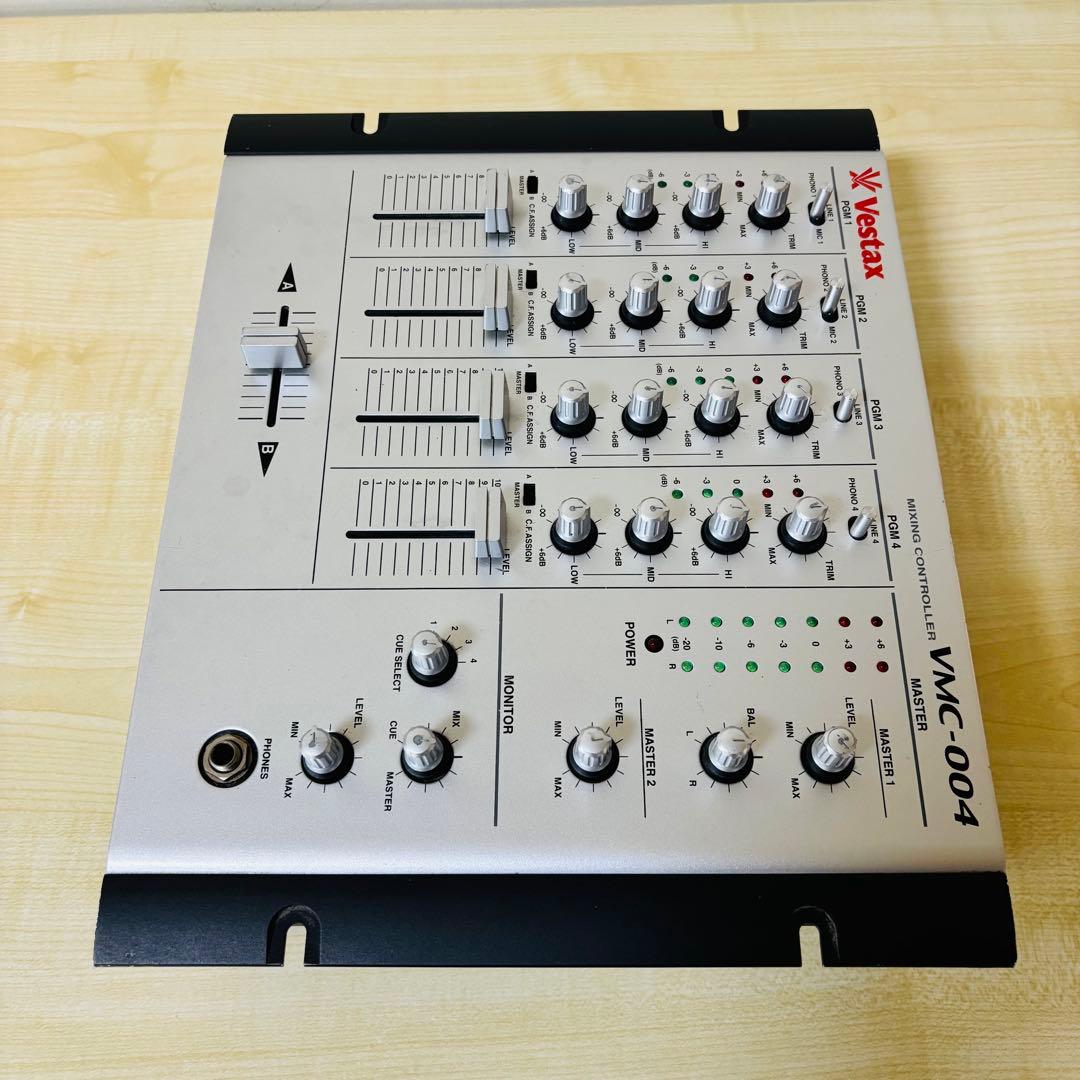 【ジャンク品】Vestax VMC-004 DJミキサー　通電確認済　※本体のみ