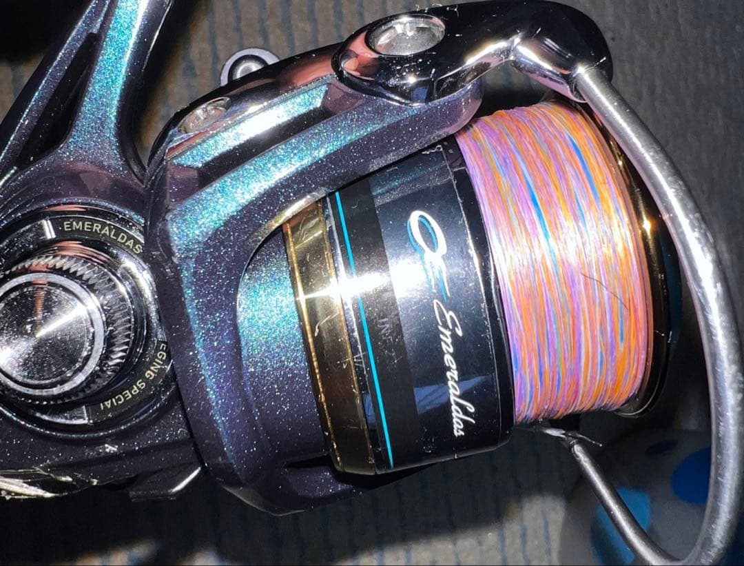 エメラルダス　DAIWA スピニングリール INF2506