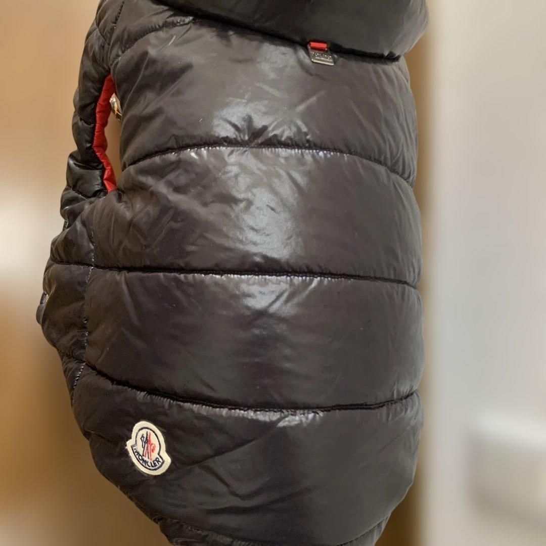 シェリー　モンクレール犬用ダウン　MONCLER