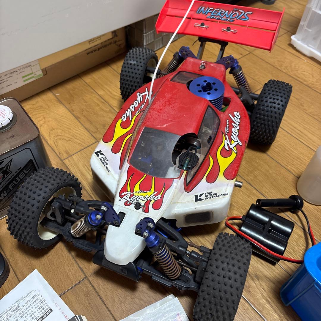 KYOSHO 1/8 INFERNO MP-7.5 絶版エンジンラジコン