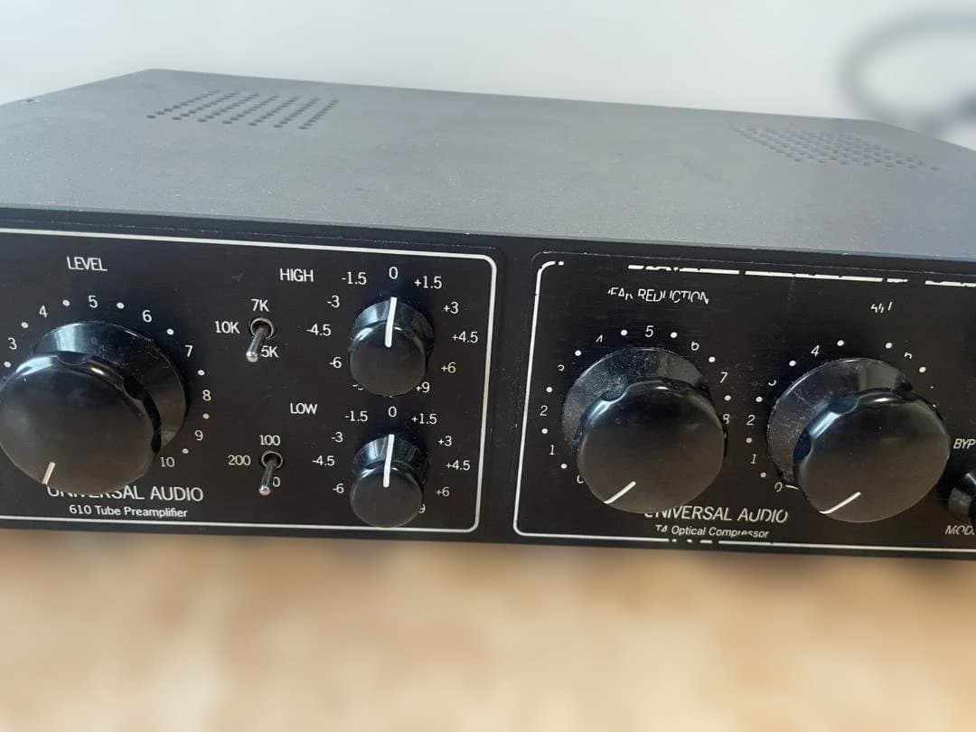 Universal Audio LA-610 Mk II プリアンプ