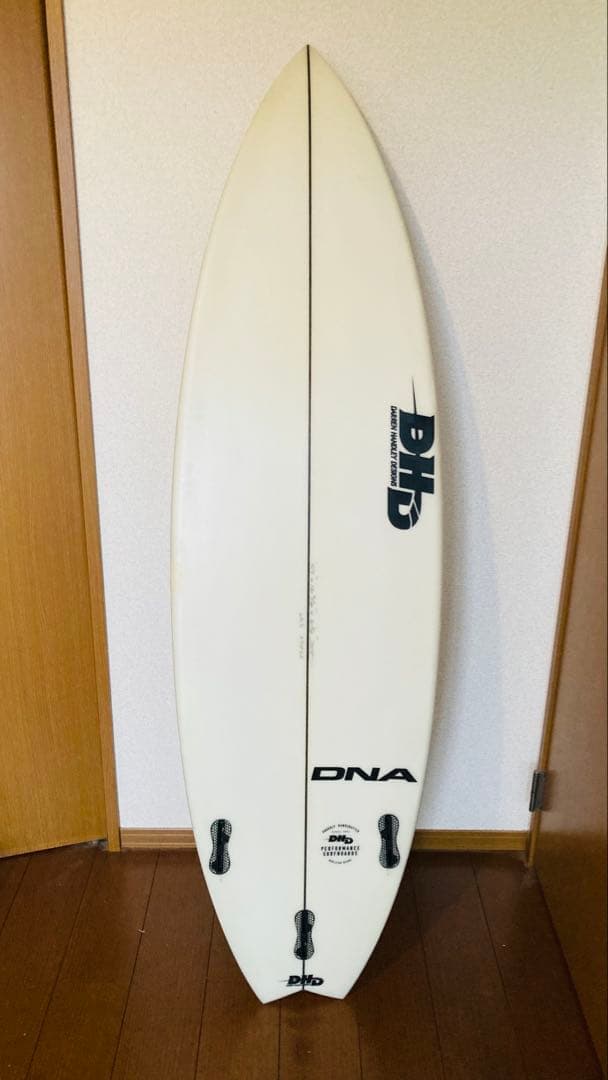 DHD MF DNA スワローテール