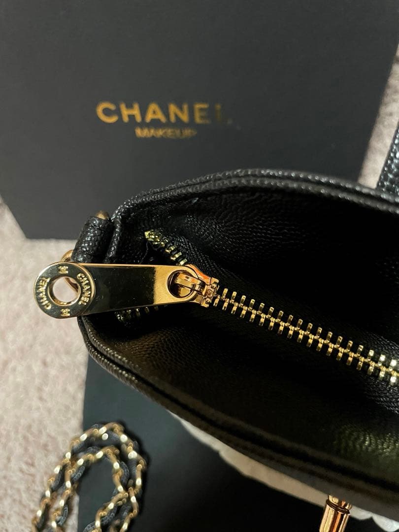 CHANELシャネルチェーンショルダーバッグ　ノベルティ
