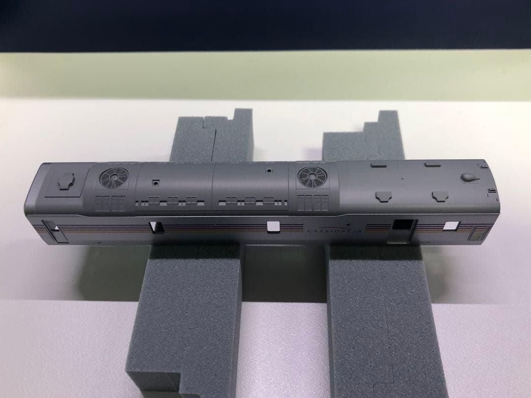 TOMIX 8541 カヤ27-500 カシオペア　ボディのみ