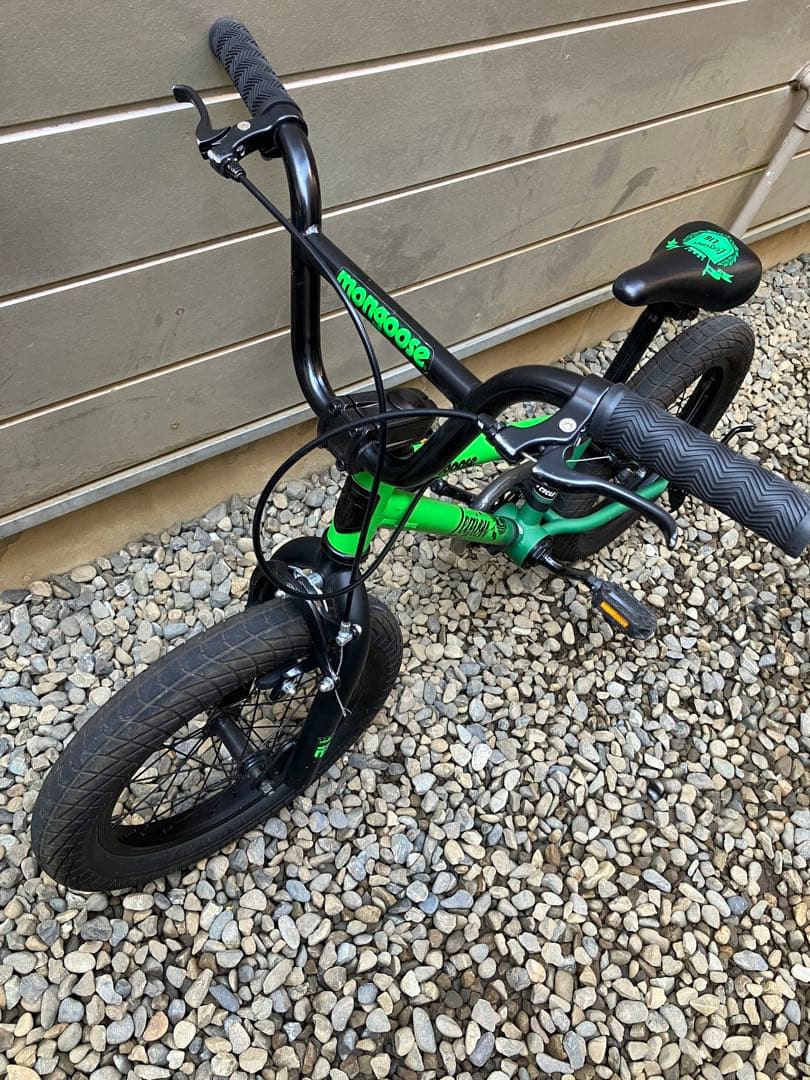 Mon BMX 自転車 緑/黒　16インチ