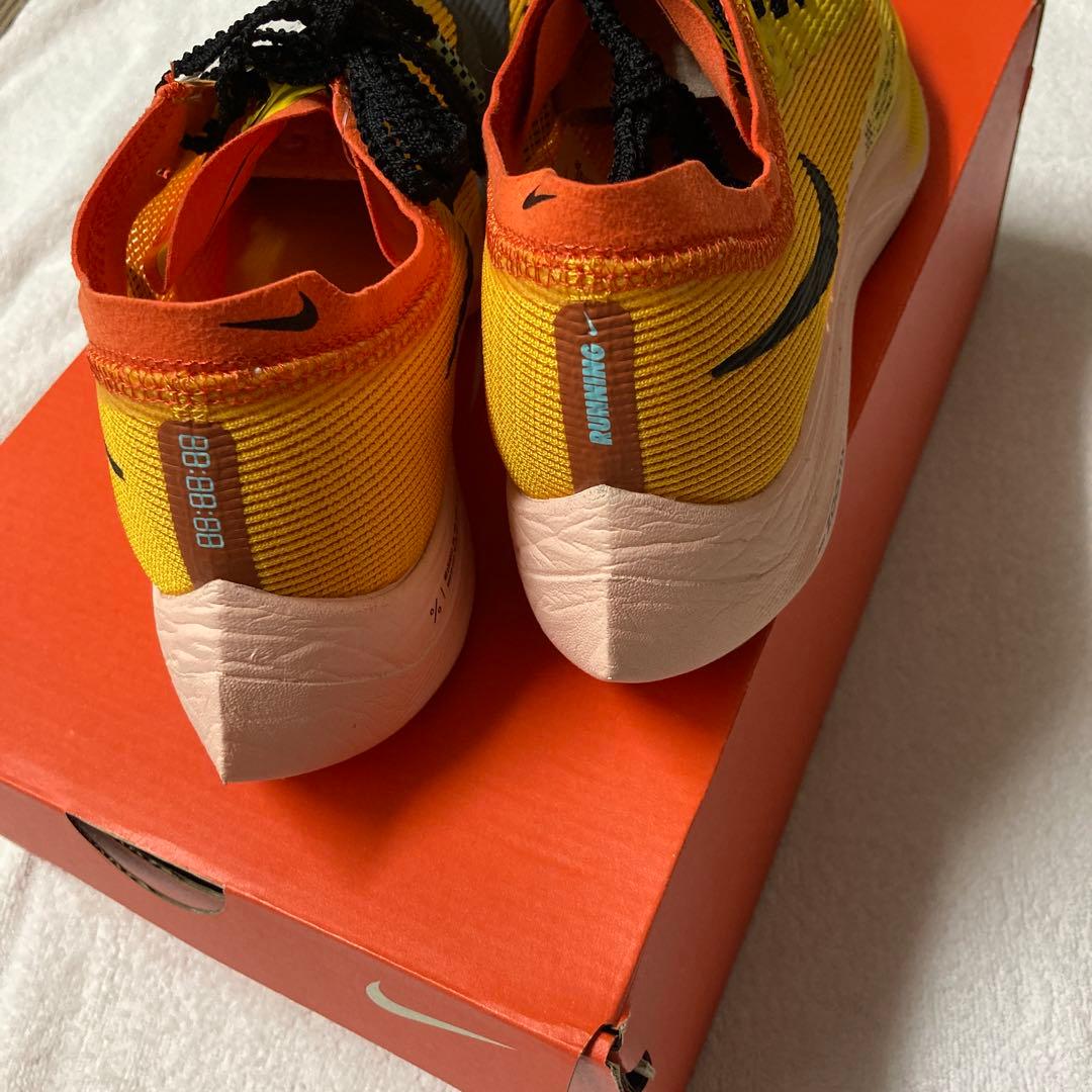 スパイク・シューズ NIKE ZOOMX VAPORFLY NEXT%2