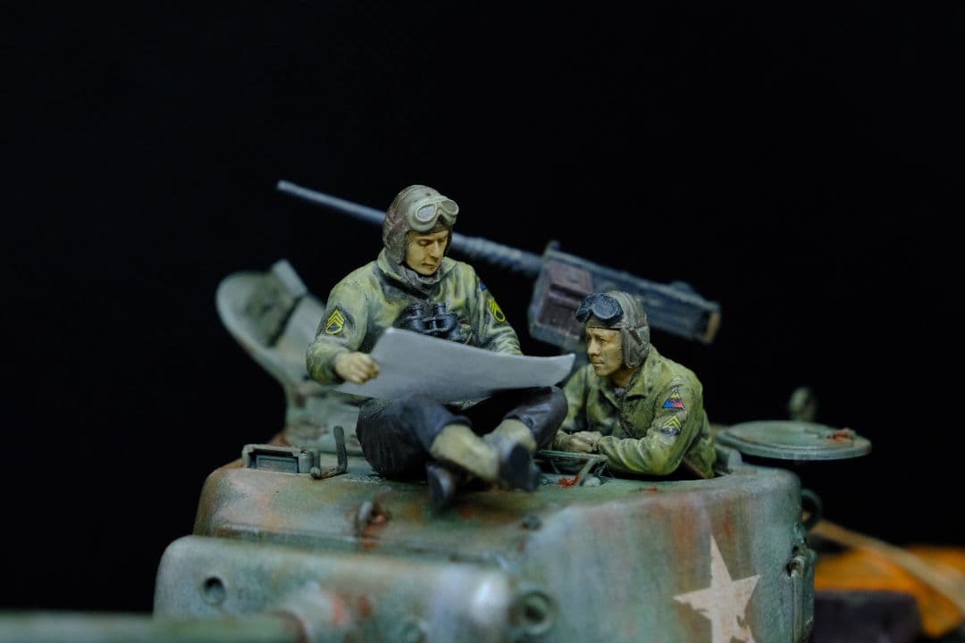 タミヤ M4A3シャーマンイージーエイト戦車（1/35）ジオラマ完成品