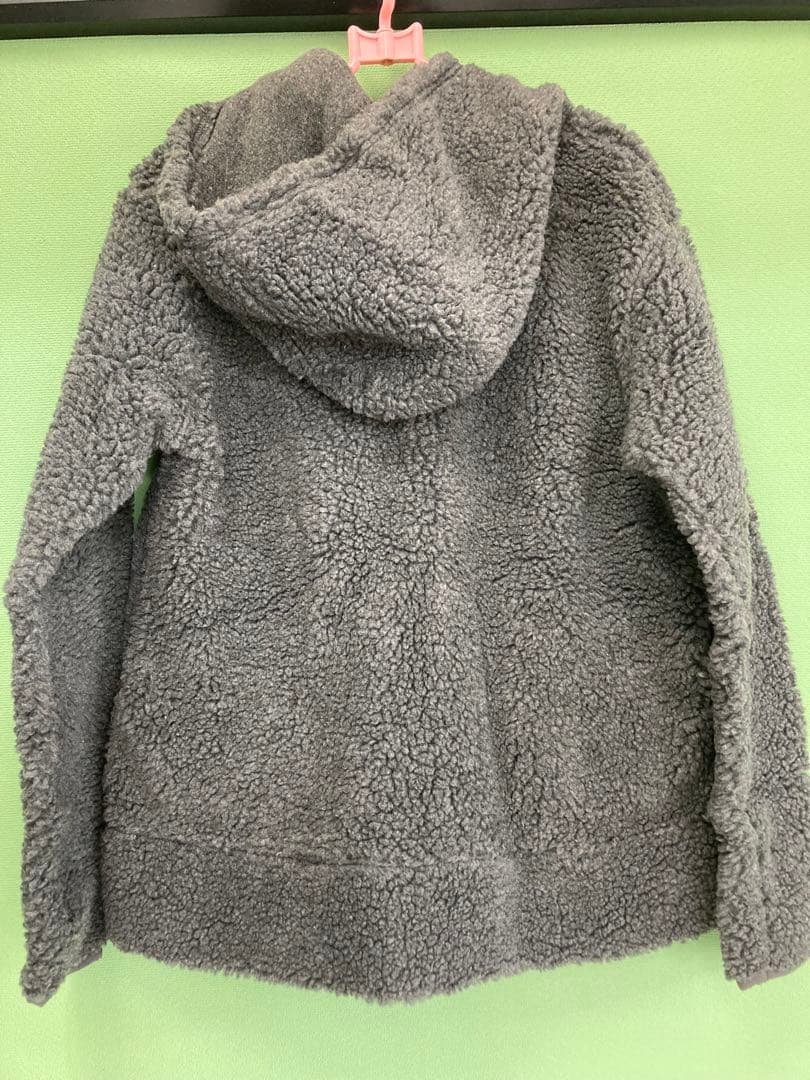 【B'z】新品 フレンズ ボア パーカー Sサイズ