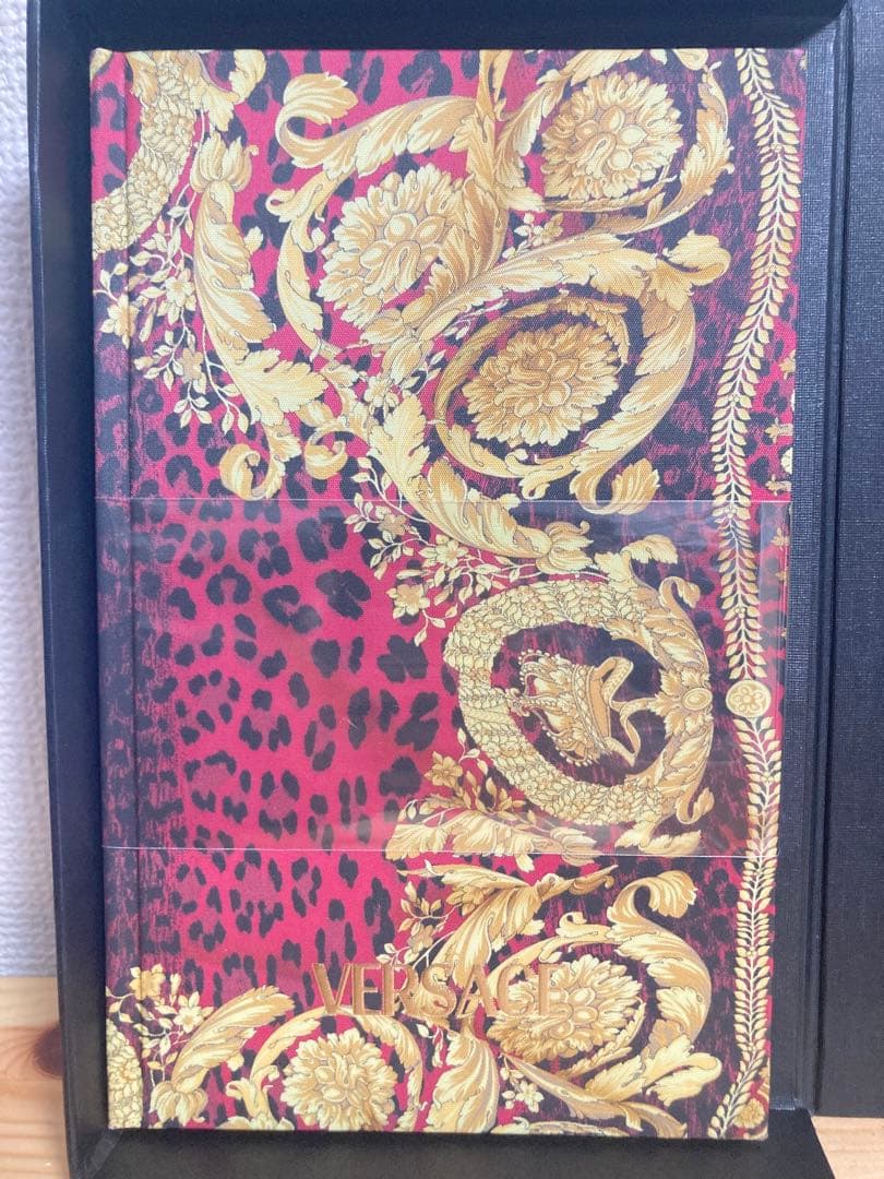 ☆非売品！ 新品！ VERSACE ヴェルサーチ ノベルティ ノート 2冊セット