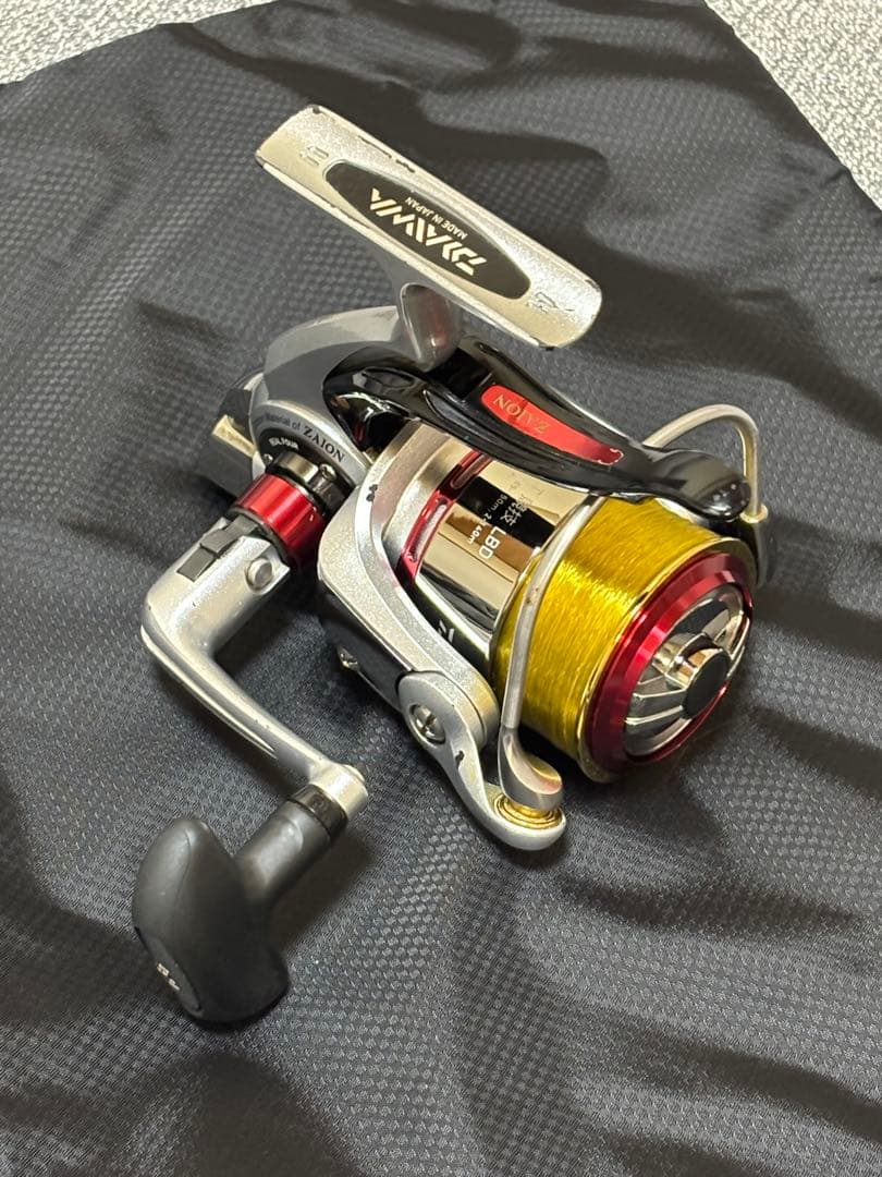 DAIWA トーナメント ZAION 2500LBD ※修理必要
