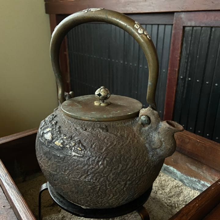 鉄瓶 亀文堂　銅蓋　鉄器　茶器　茶道具