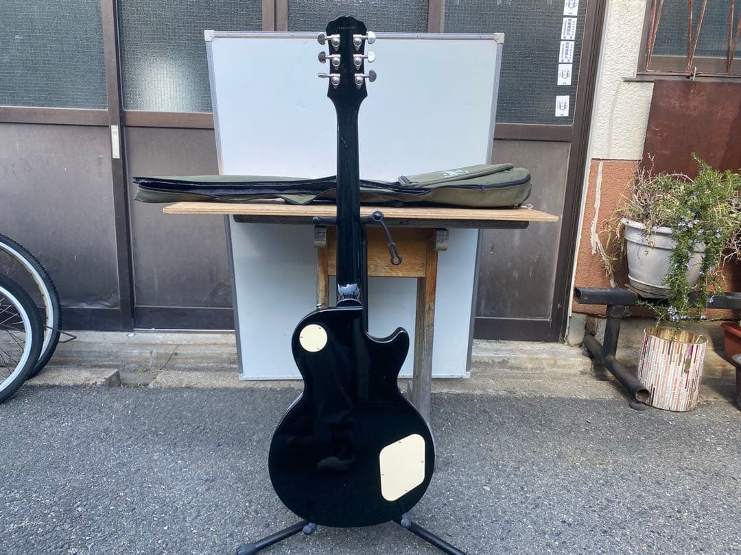 epiphone les paul standard レフティー　エレキギター