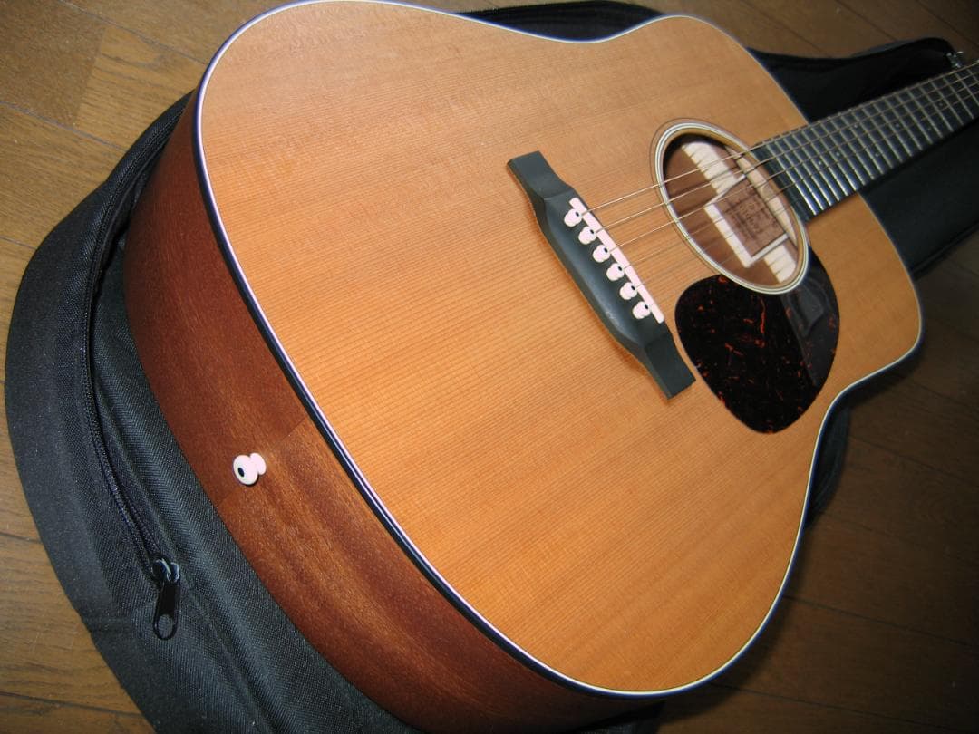 ＜六弦＞マーチン Dreadnought Junior 中古、美品