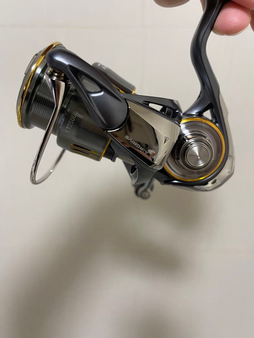 リール 23AIRITY LT2500S