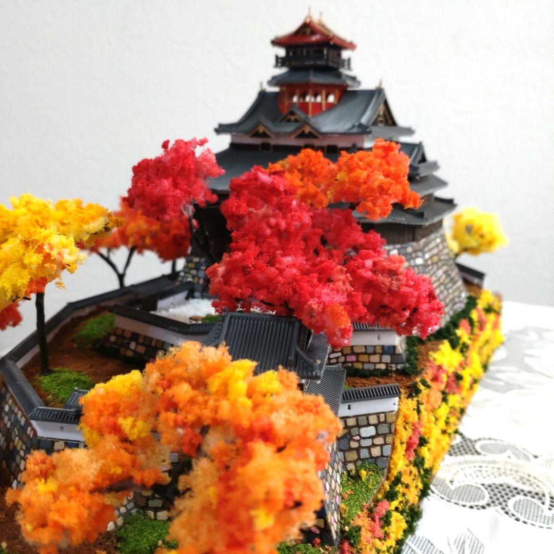 安土城　プラモデル　組立済完成品　秋（紅葉）バージョン