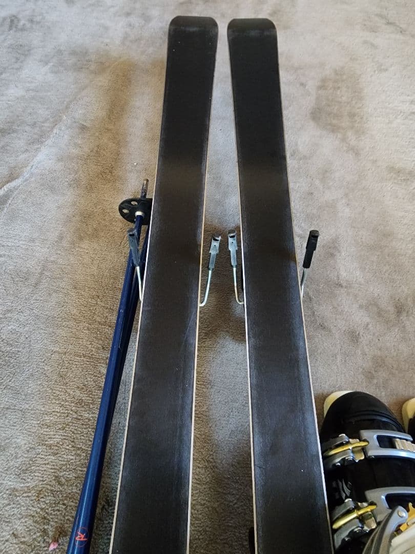 ROSSIGNOL カービンクスキーセット☆ブーツ26cm☆ストック