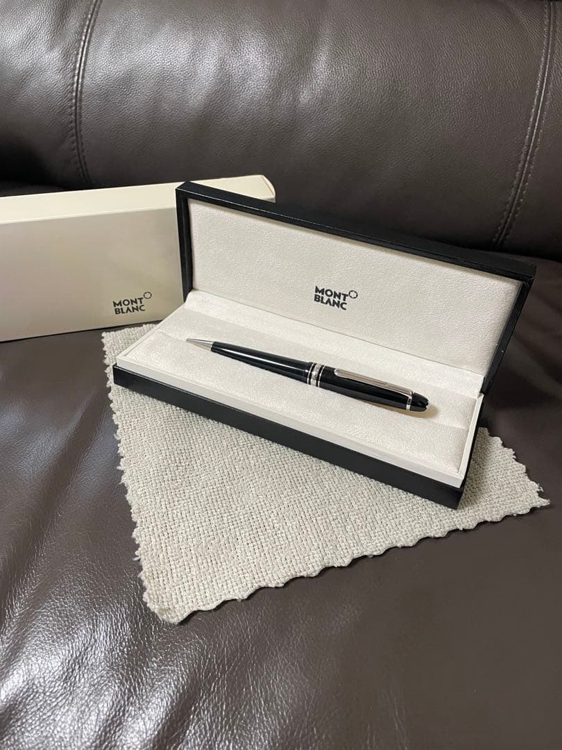 ◾️MONTBLANC モンブランミッドサイズ ボールペン ◾️プラチナ◾️化粧箱付