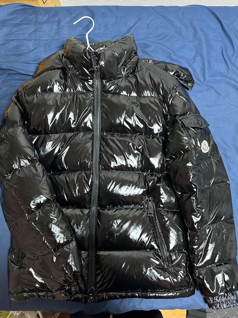 MONCLER ダウンジャケット