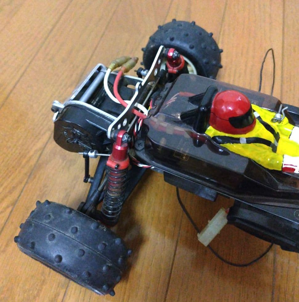 ラジコンカー　京商1/10電動4WD オフロードレーサー オプティマ 組立済品