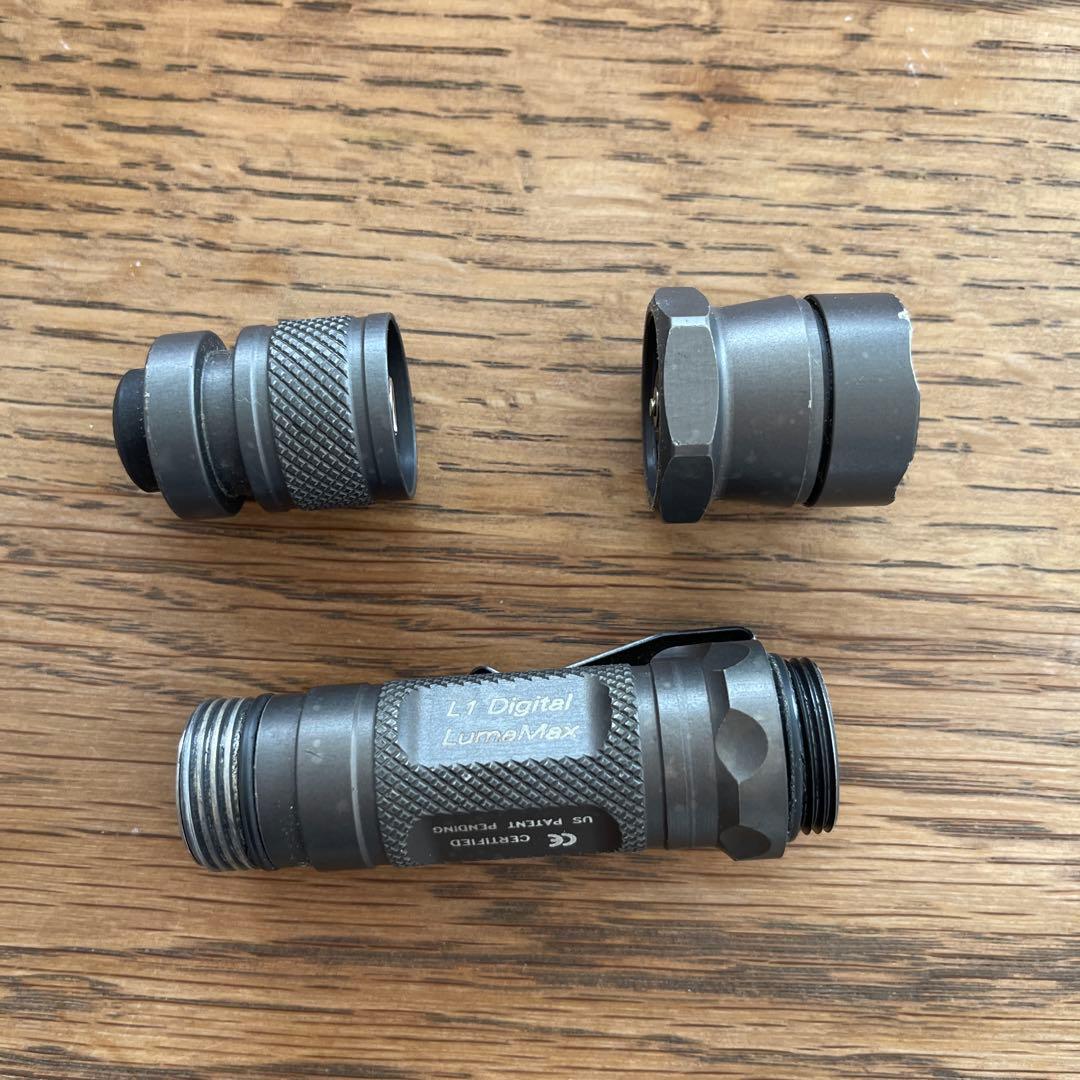 SureFire L1 Digital フラッシュライト