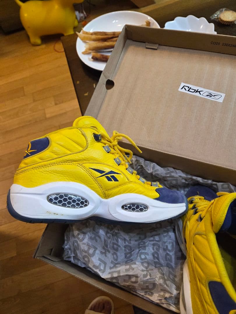 Reebok Question Mid バスケットシューズ