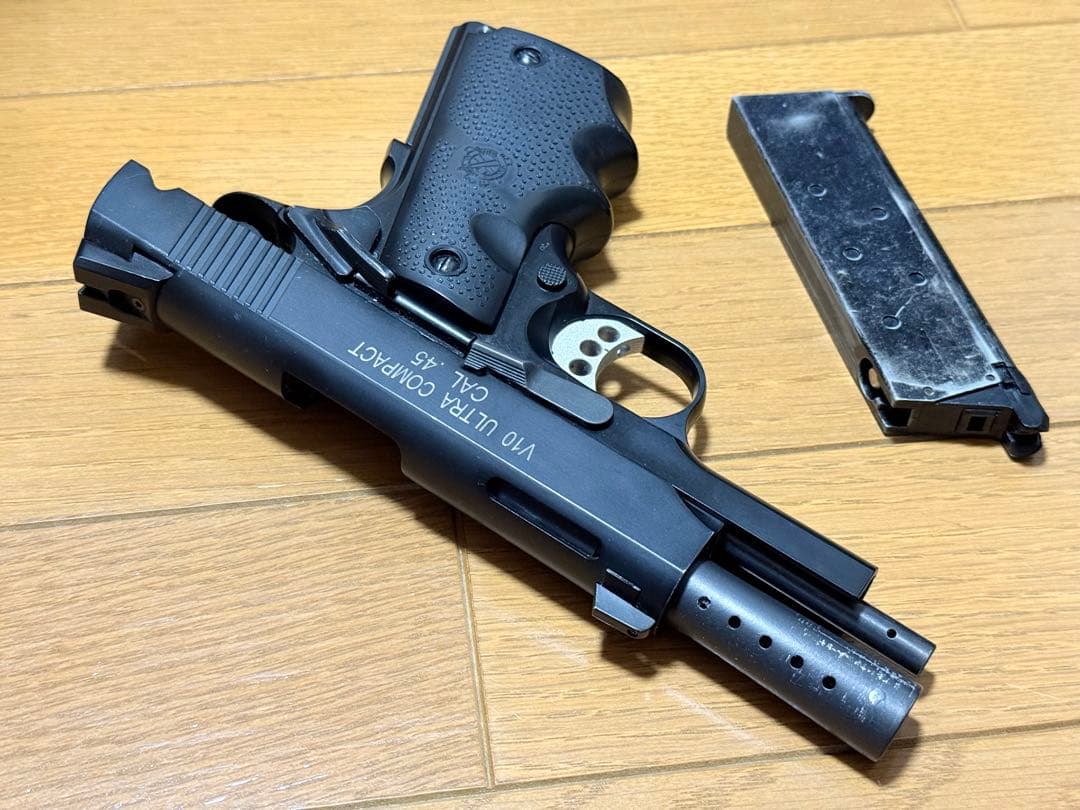 東京マルイ V10ULTRA COMPACT ガスブローバック GBB V10