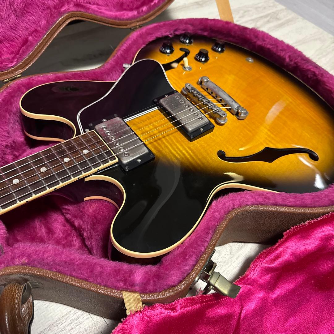 Gibson ES-335DOT (Vintage burst）　1995年製