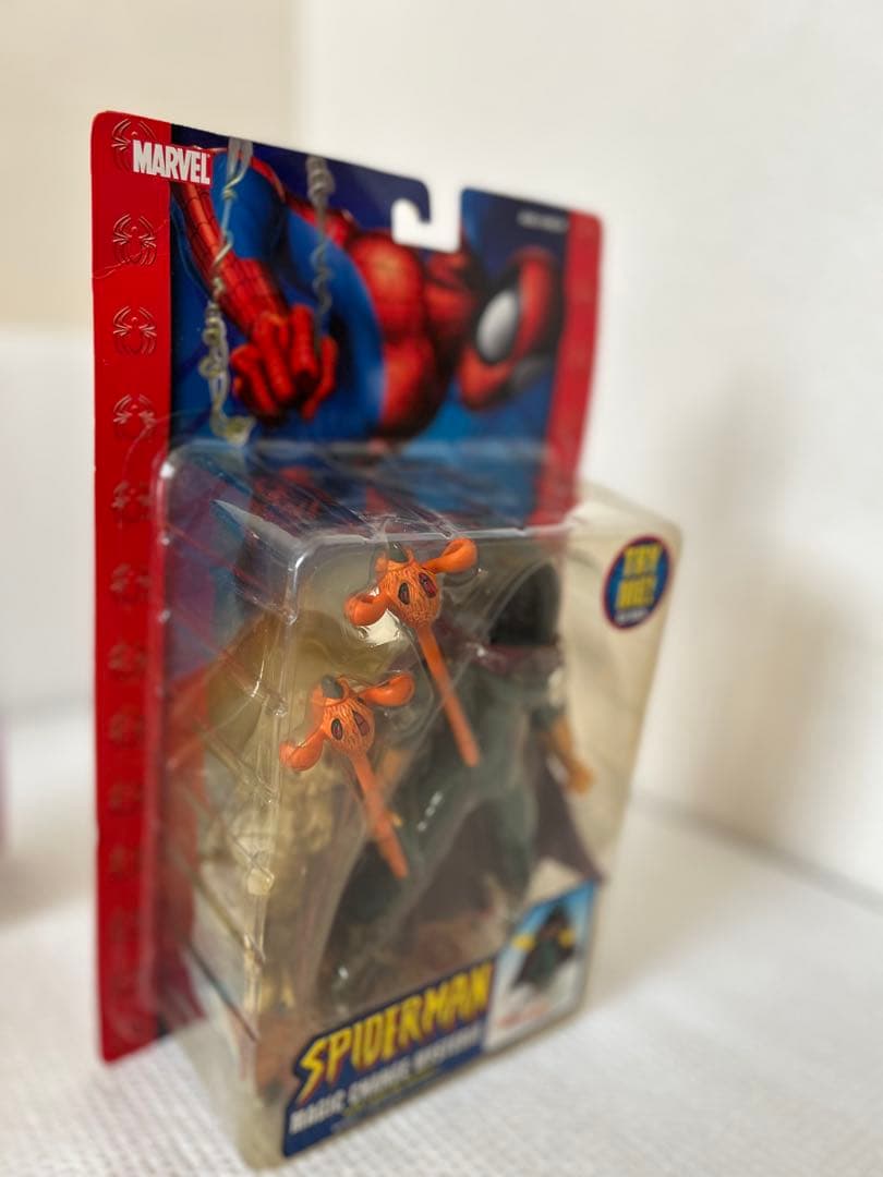 新品未開封★スパイダーマンSPIDER-MAN CLASSICS 2体セット。