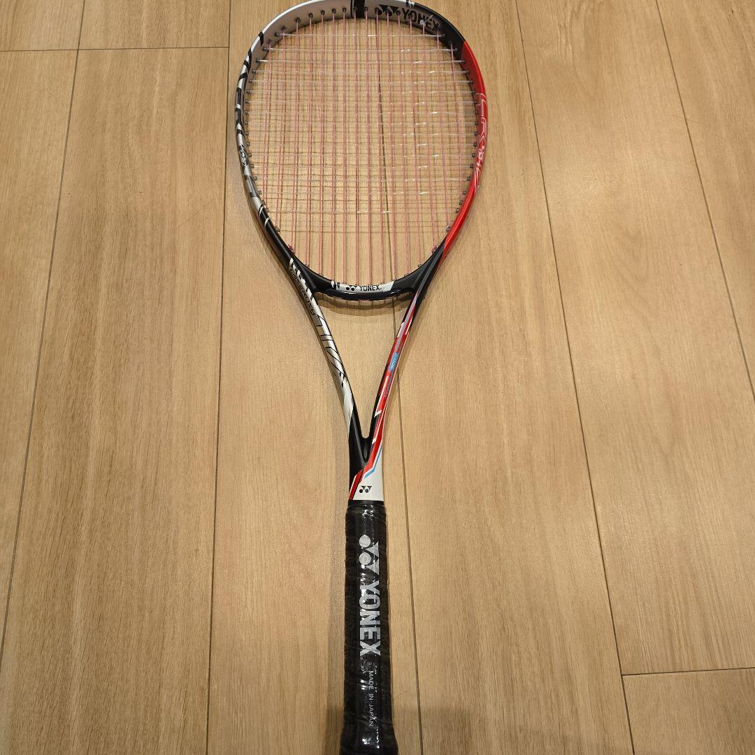YONEX レーザーラッシュ1V