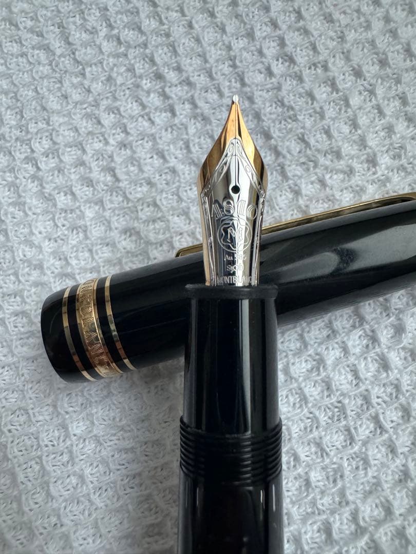 Montblanc MEISTERSTUCK 146 万年筆 F