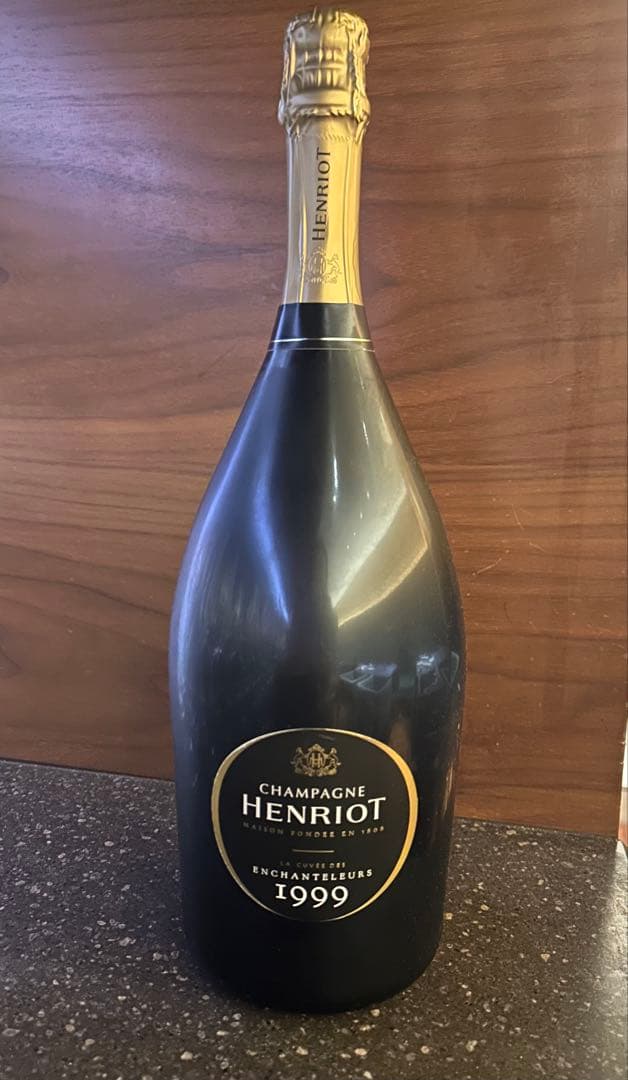 Henriot アンリオ　アンシャンテルール1999 1500ml