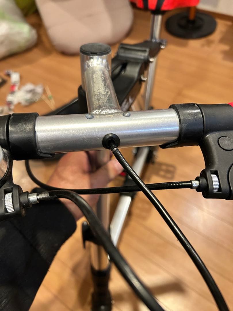 超小型　折りたたみ式自転車 アルミフレーム　見たことない自転車