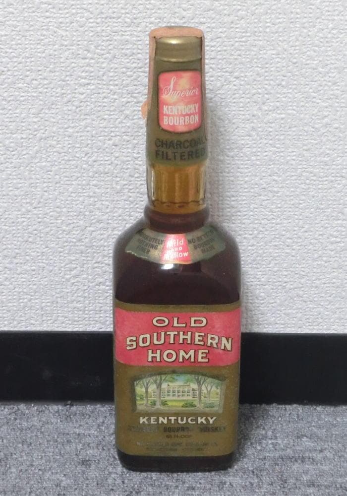 未開栓　ケンタッキーウイスキー　OLD SOUTHERN 　750ml
