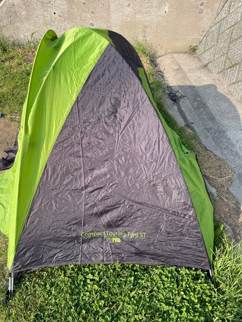 Compact Touring Tent ST 黒と緑