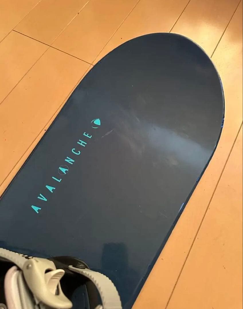 スノーボード AVALANCHE 145 ビンディング SALOMON Sセット