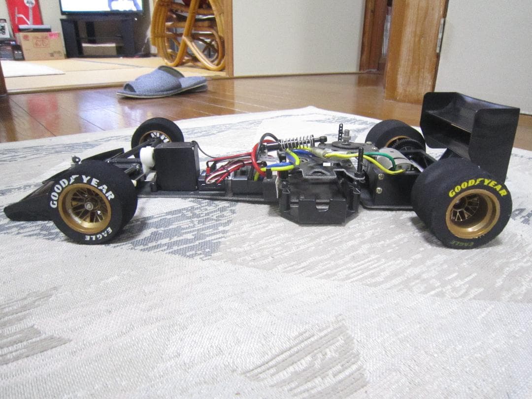 く*う様 1/10 タミヤ F103 フルメカ F1ラジコンカー TAMIYA