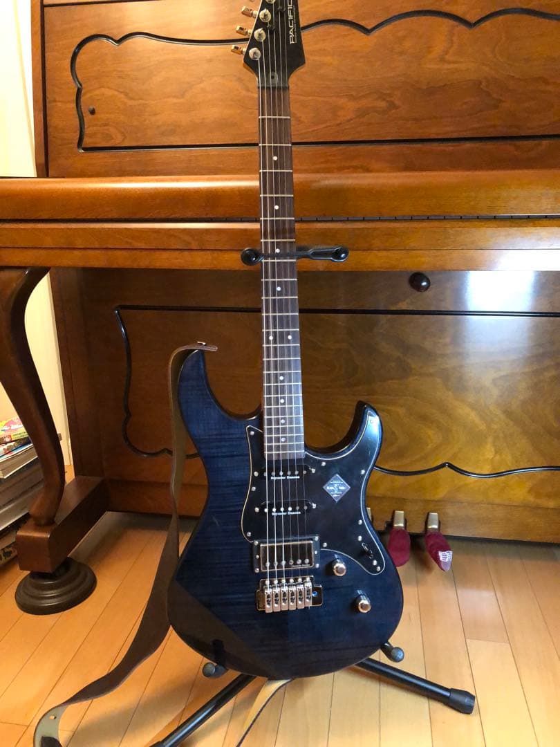 Yamaha Pacifica 612VII fm ブラック