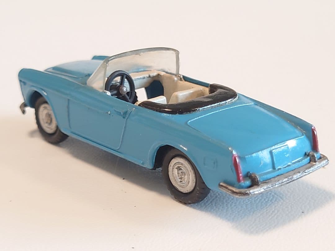 ミニカー MERCURY Art.7 FIAT 1500 SPIDER