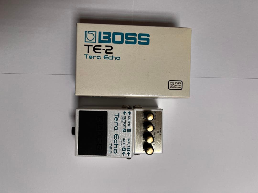 BOSS TE-2 Tera Echo エフェクター